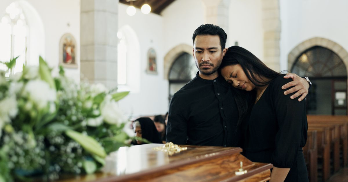 Closed Casket vs. Open Casket: What You Should Consider - Henry Funeral ...